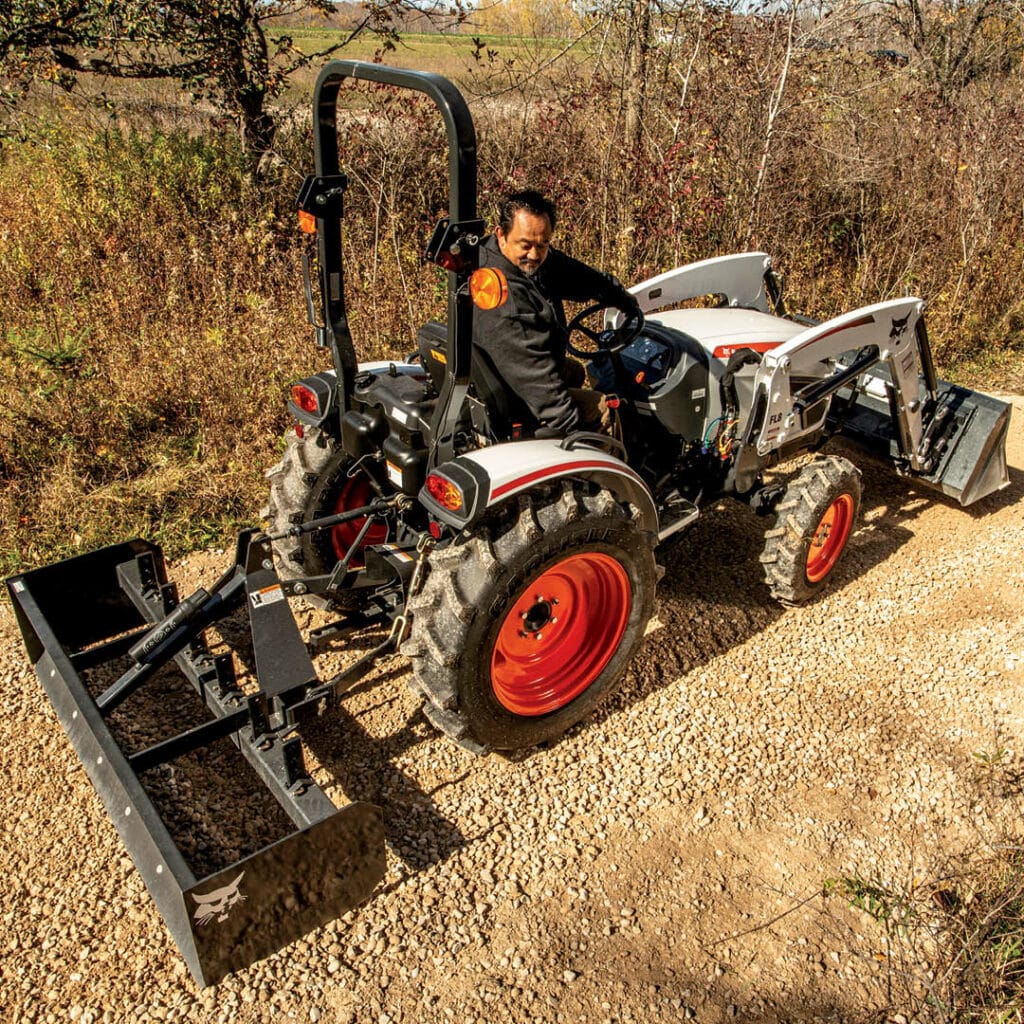 Bobcat CT2035 Compact Tractor | Delecca's
