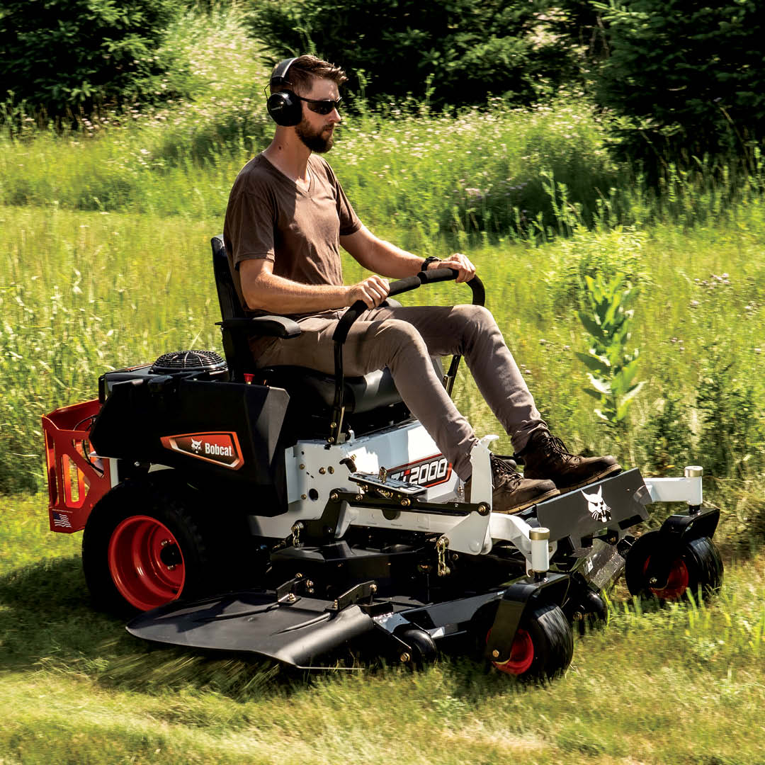 Bobcat ZT2000 Zero Turn Mower | Delecca's